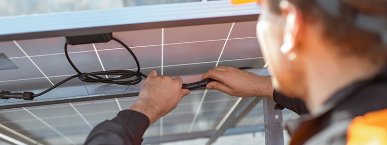 Solar Panels And Roof Trusses What You Need To Know | Endo Truss